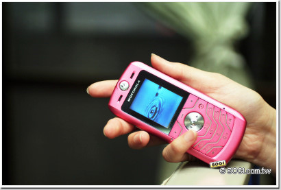 MOTO 再玩新色！MOTO L6 Pink Lady- SOGI 手機王