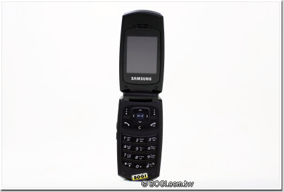 時尚雙美 靚亮你眼！Samsung D528 & X168- SOGI 手機王