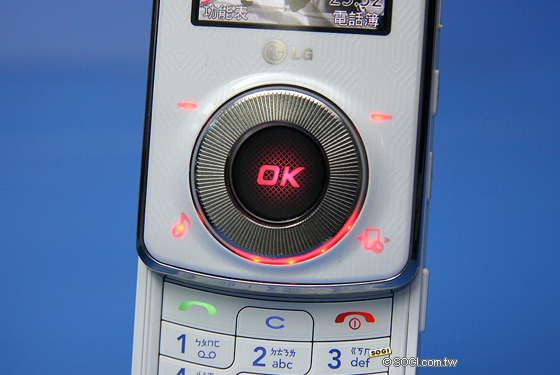 旋轉燈光新體驗! LG KM710 嗑音樂、跑趴必備良品!- SOGI 手機王