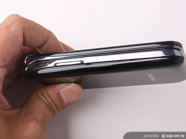 雙卡雙待霸主 SAMSUNG W319- SOGI 手機王