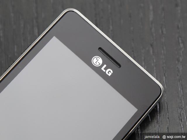 LG T370 聰明雙卡餅乾機 - SOGI 手機王